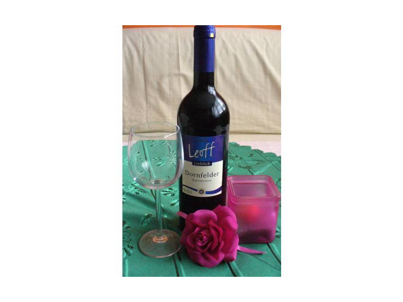 Leoff Dornfelder, lieblich Testberichte bei yopi.de