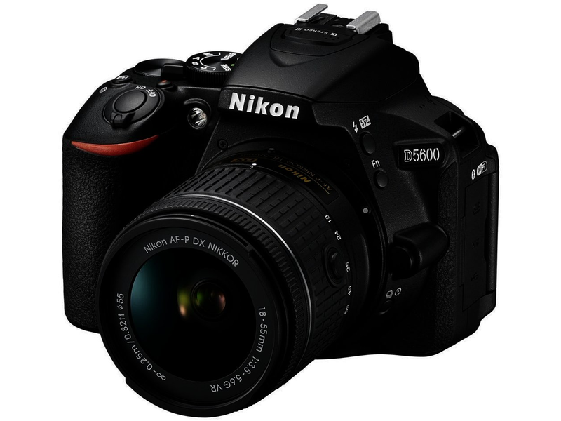 Nikon D5600 Kit AF P DX + 18-55 VR - Preise und Testberichte bei yopi.de